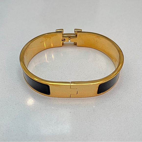 Jewelry | New Luxe Black And Gold Letter H Bangle Bracelet | Poshmark